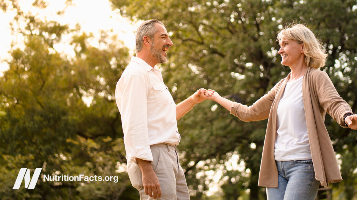 Does Calorie Restriction Work in Humans to Prolong Life ...